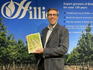 Fully comprehensive tree guide for landscape professionals